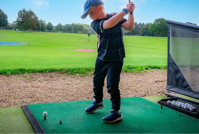 Junior 6 x 30 minutes Individual Golf Lesson Package - Milton Keynes ...